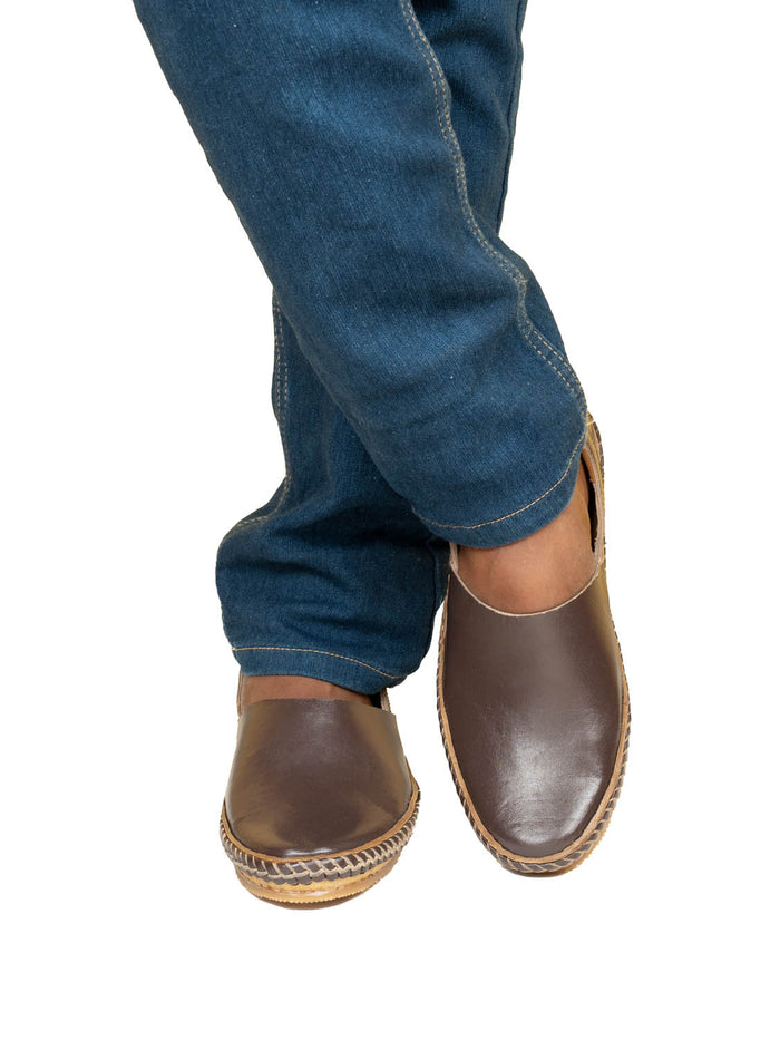 Coco Kolhapuri Bantu Shoes for Men - Handcrafted Elegance