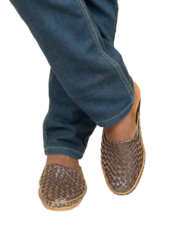 Men Kolhapuri Shoes (Bantu) - Korakari Timeless Fashion | Kolhapuri ...