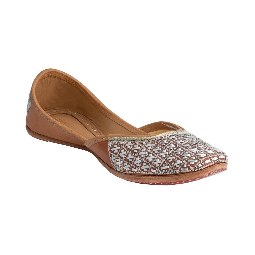 Juno Jutti for Women | Handcrafted, Comfortable & Stylish Juttis
