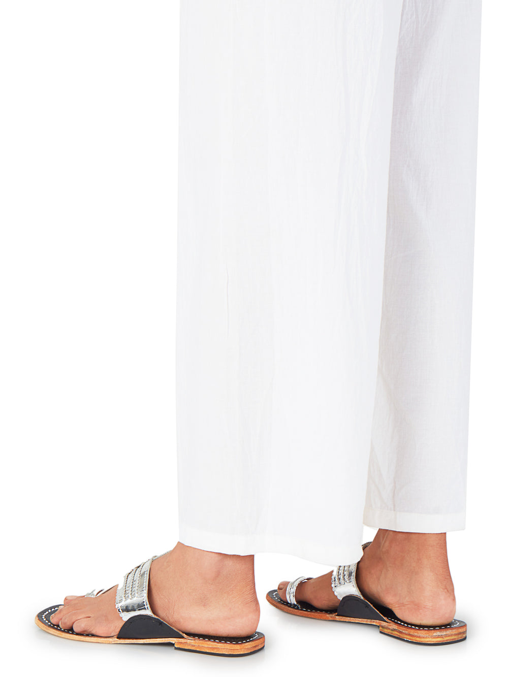 Silverfox Kolhapuri Chappal for Women | Korakari Leather