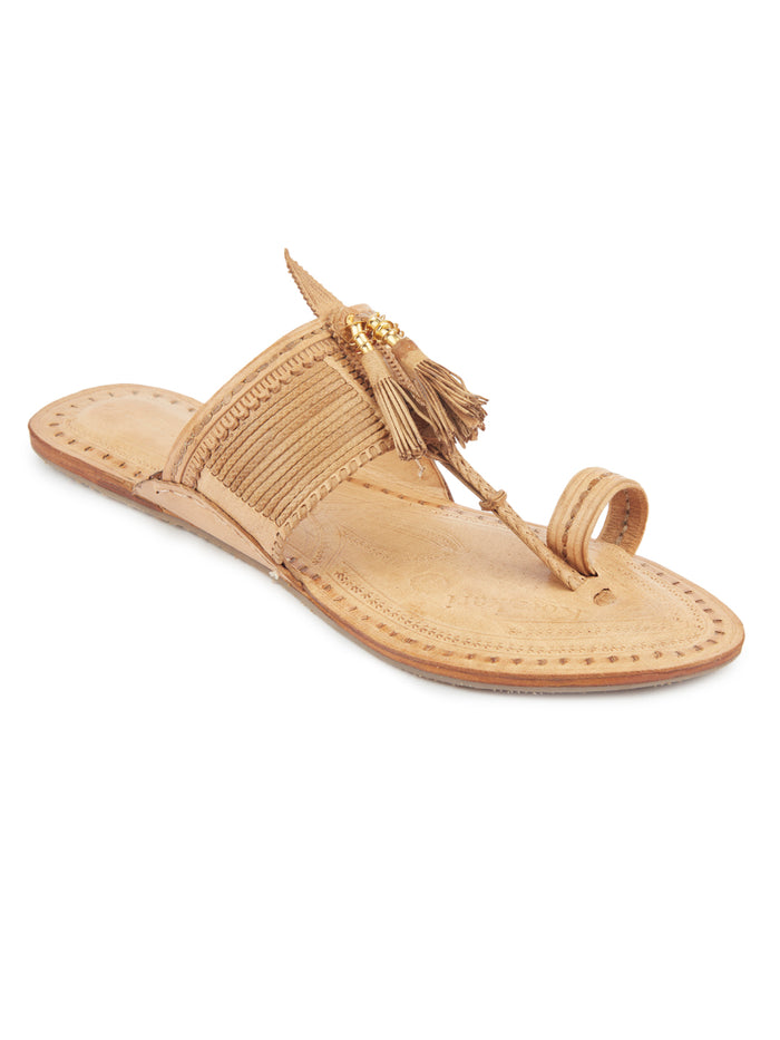 The Maharani Classic Ladies Kolhapuri Chappal – Timeless Style